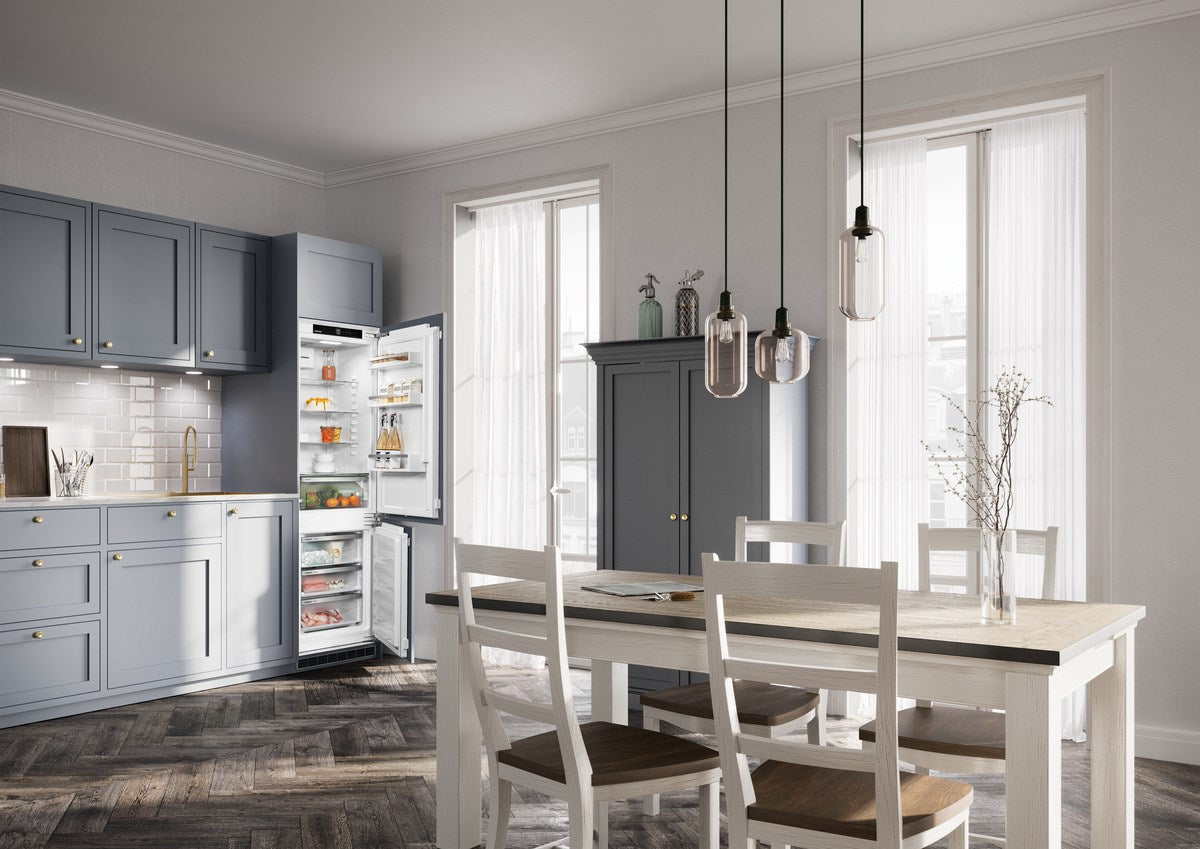 Liebherr - 23 Inch 9 cu. ft Built In / Integrated Refrigerator in Pane